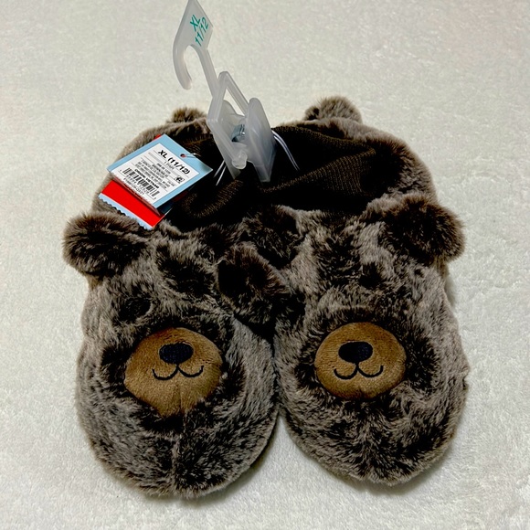 Shoes | Slippers | Poshmark
